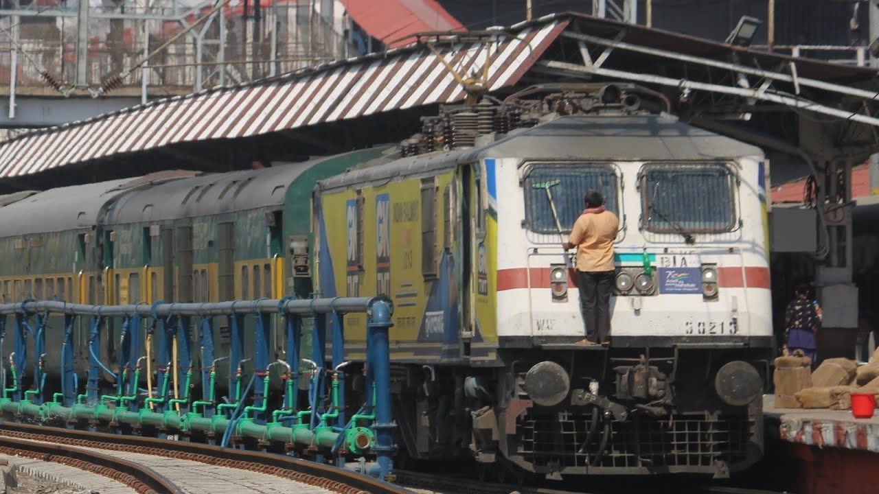 "GK TMT Ad" TKD WAP-7 30213 With 12436 ANVT - JYG Garib Rath Express ...