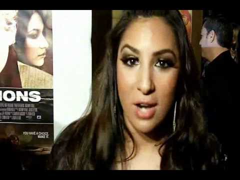 Liana Mendoza makes some \