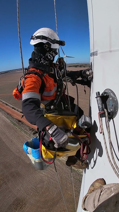 Wingman rope access tool bags. Our rope access gear bag features seat attachment and magnetic ...