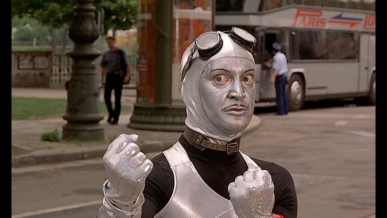 Eurotrip Robot Mime Fight In Paris 4K HDR - YouTube