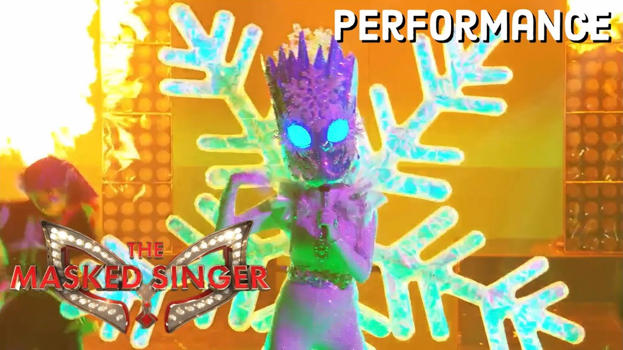 Snowstorm sings “Sweet But Psycho” by Ava Max | THE MASKED SINGER ...