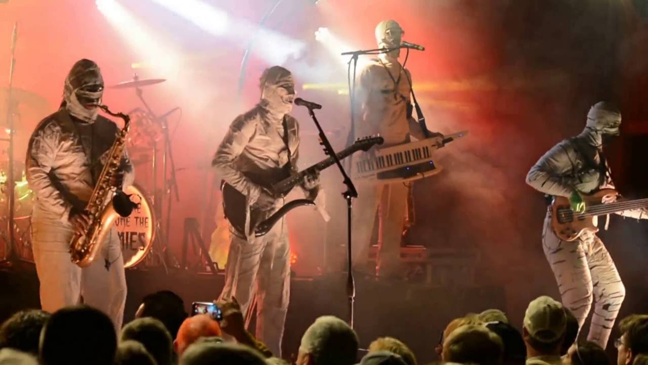 Here Come The Mummies - YouTube