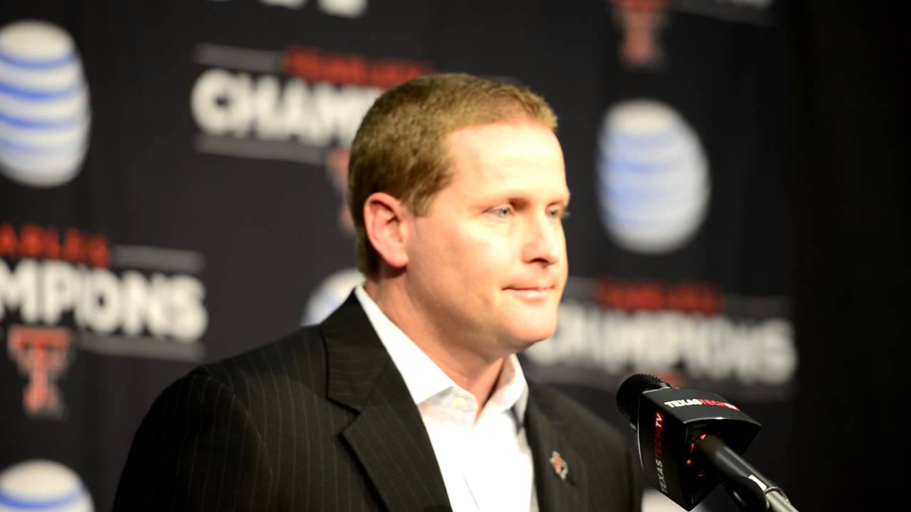 Kirby Hocutt Discussing the Timeline of Tommy Tuberville Leaving Texas ...