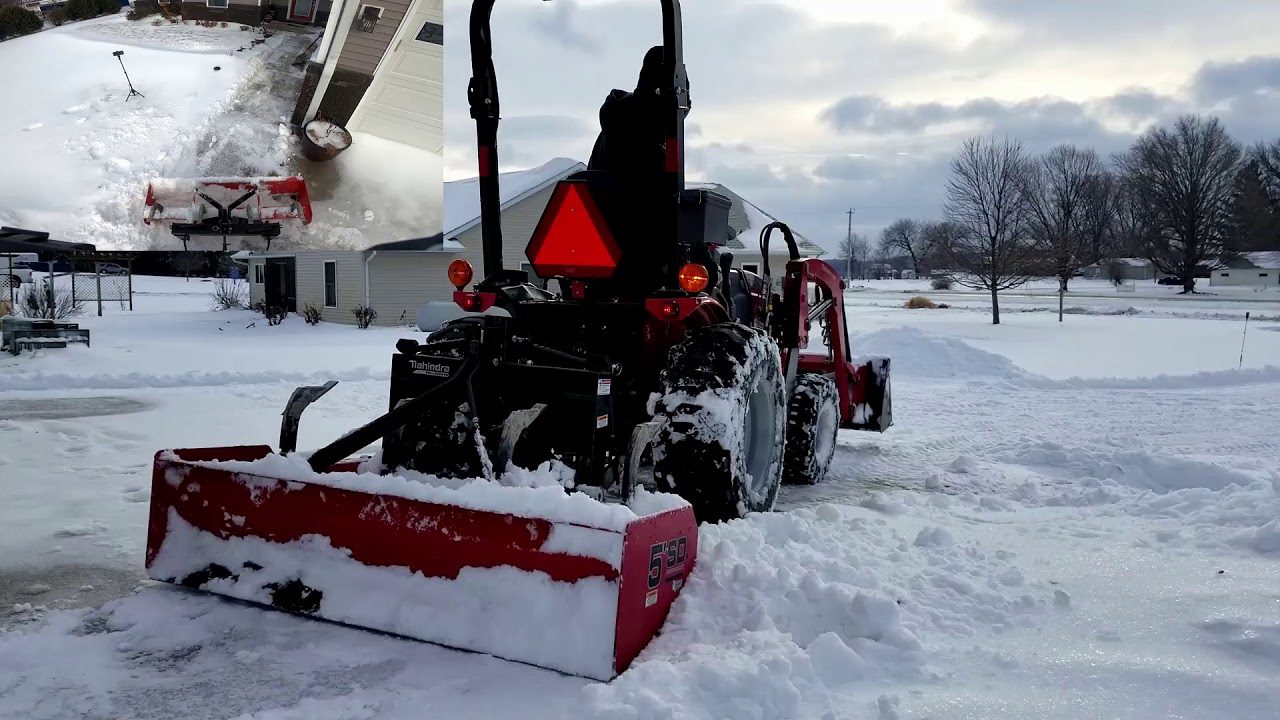 PUSHING SNOW WITH TRACTOR - EDGE TAMERS AND BOX BLADE... I COULD USE ...