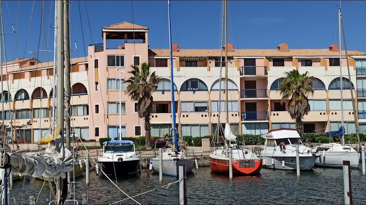 PORT LEUCATE PERLE DE L'AUDE SITE NATURA 2000 - YouTube