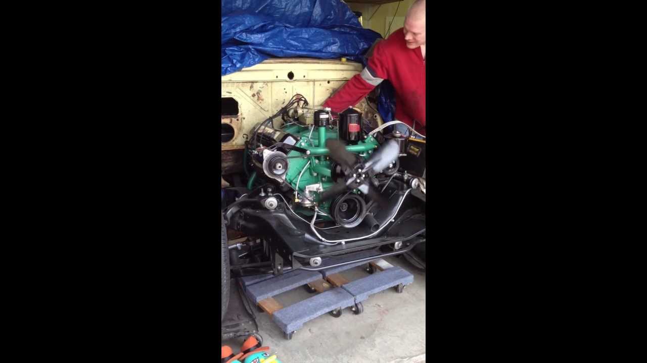 1955 Packard Clipper Constellation first engine startup since 2008 ...