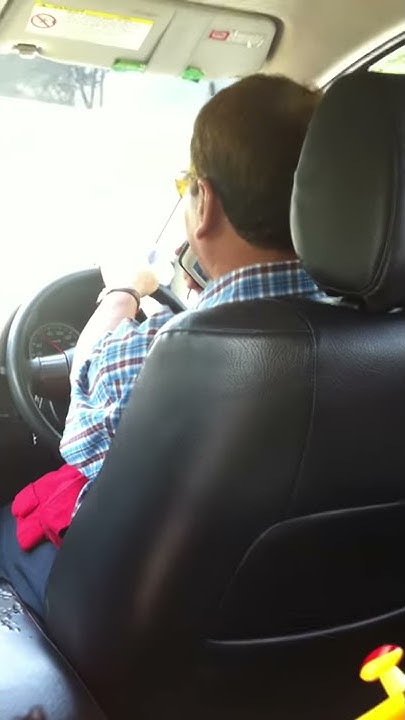 inconsiderate and dangerous driving! by this taxi driver!! - YouTube