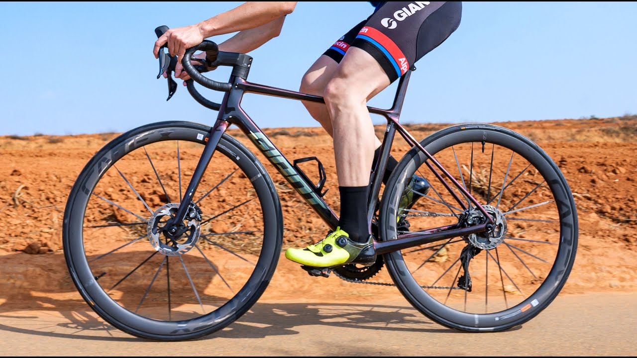 捷安特TCR 第十代-全內線,車架690克/ Giant TCR 10th generation - YouTube