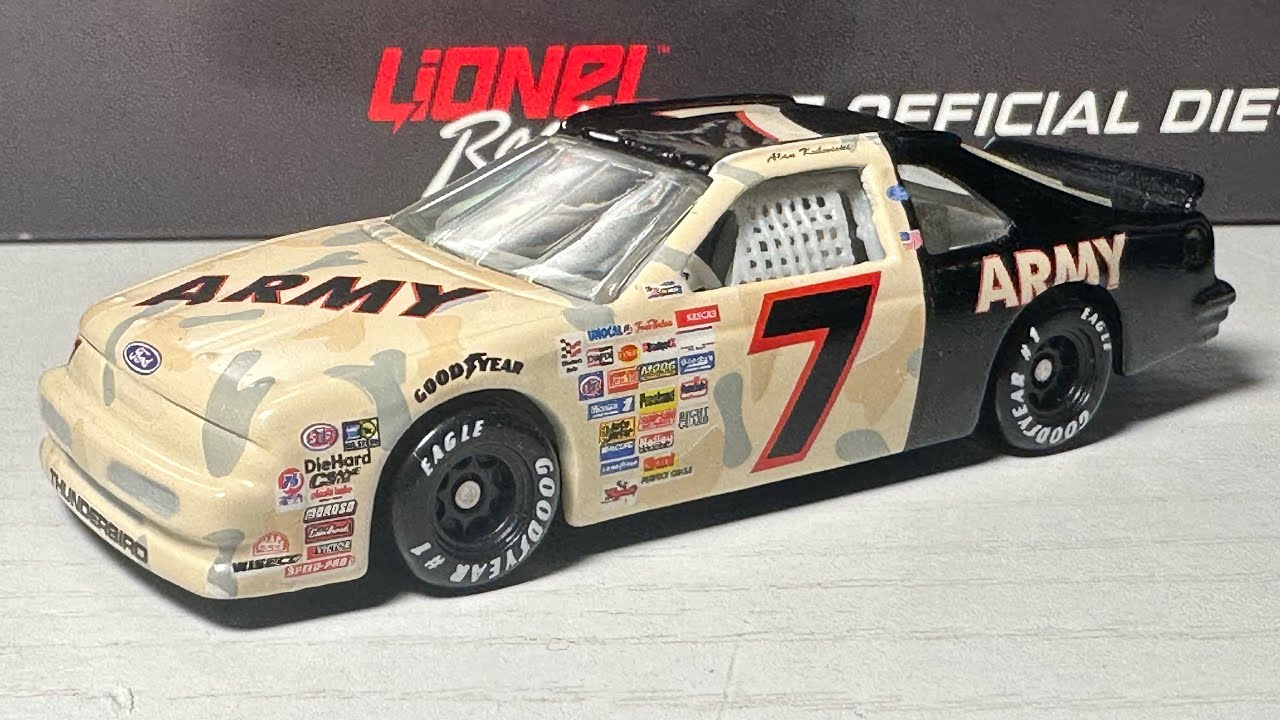 Review: Alan Kulwicki’s 1991 Army car - YouTube