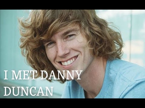 I MET DANNY DUNCAN! Virginity Rocks Tour 2 - YouTube