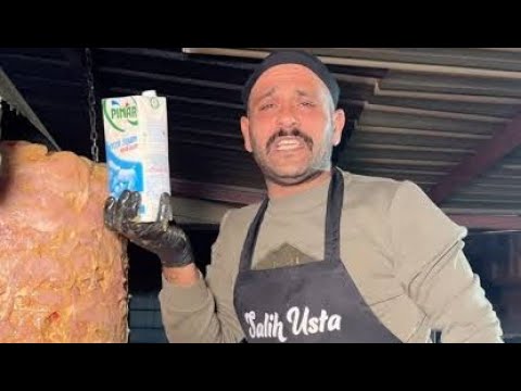 Gece Dönercisi Salih Usta , Dönerci Salih Usta sosa süt katıyor , Adana dönerci Salih Usta