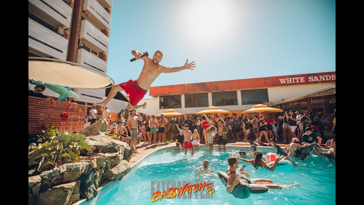 Defyre Basswatch Pool Party 2021 - YouTube