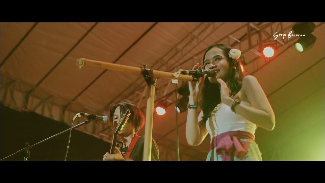 Soegi Bornean Feat Fiersa Besari di Incuba Fest 2022 - YouTube