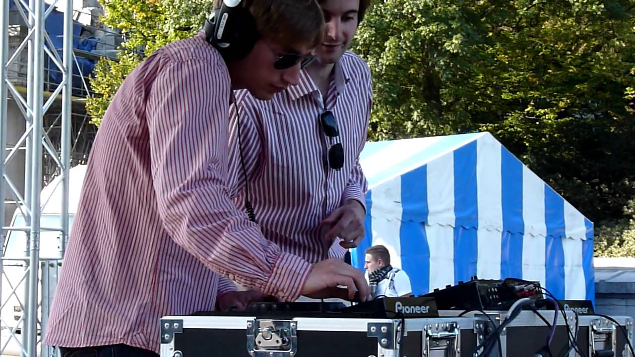 Didier Garran & Simon Perrier Live at Brussels 2011(part2) - YouTube
