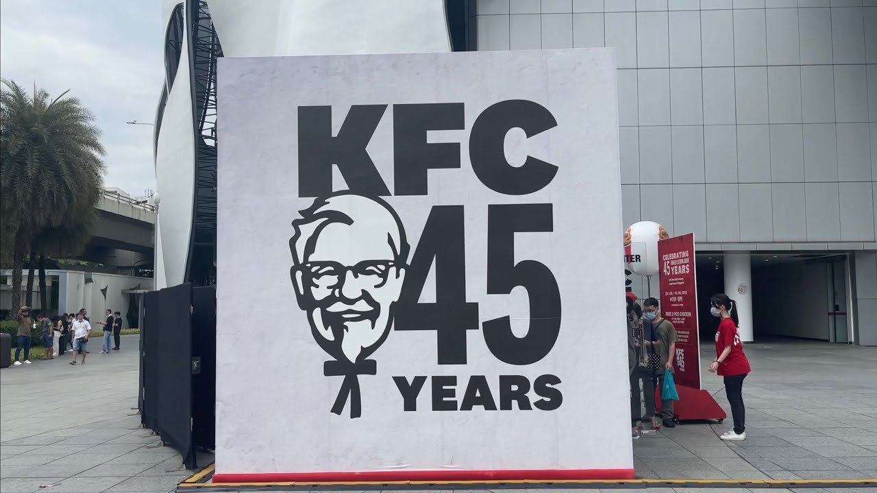 KFC 45 Years Exhibition at Vivocity! - YouTube