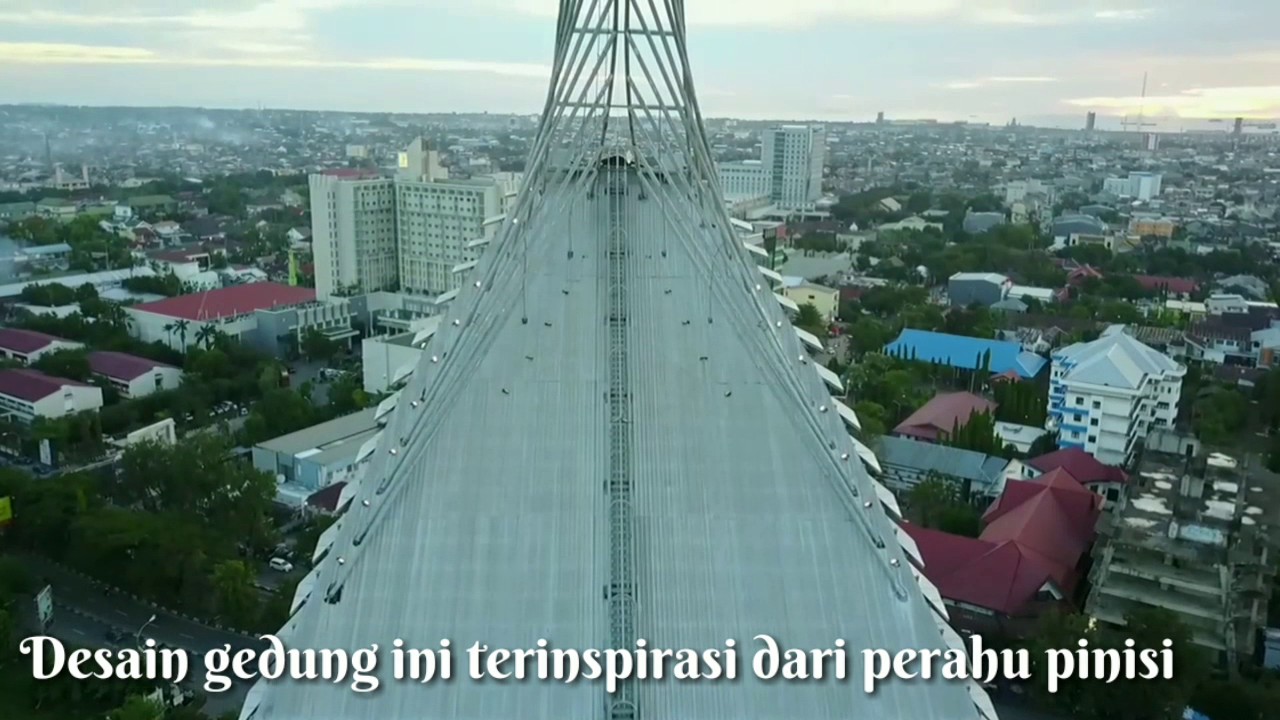 Begini penampakan atap Menara Phinisi UNM Makassar - YouTube