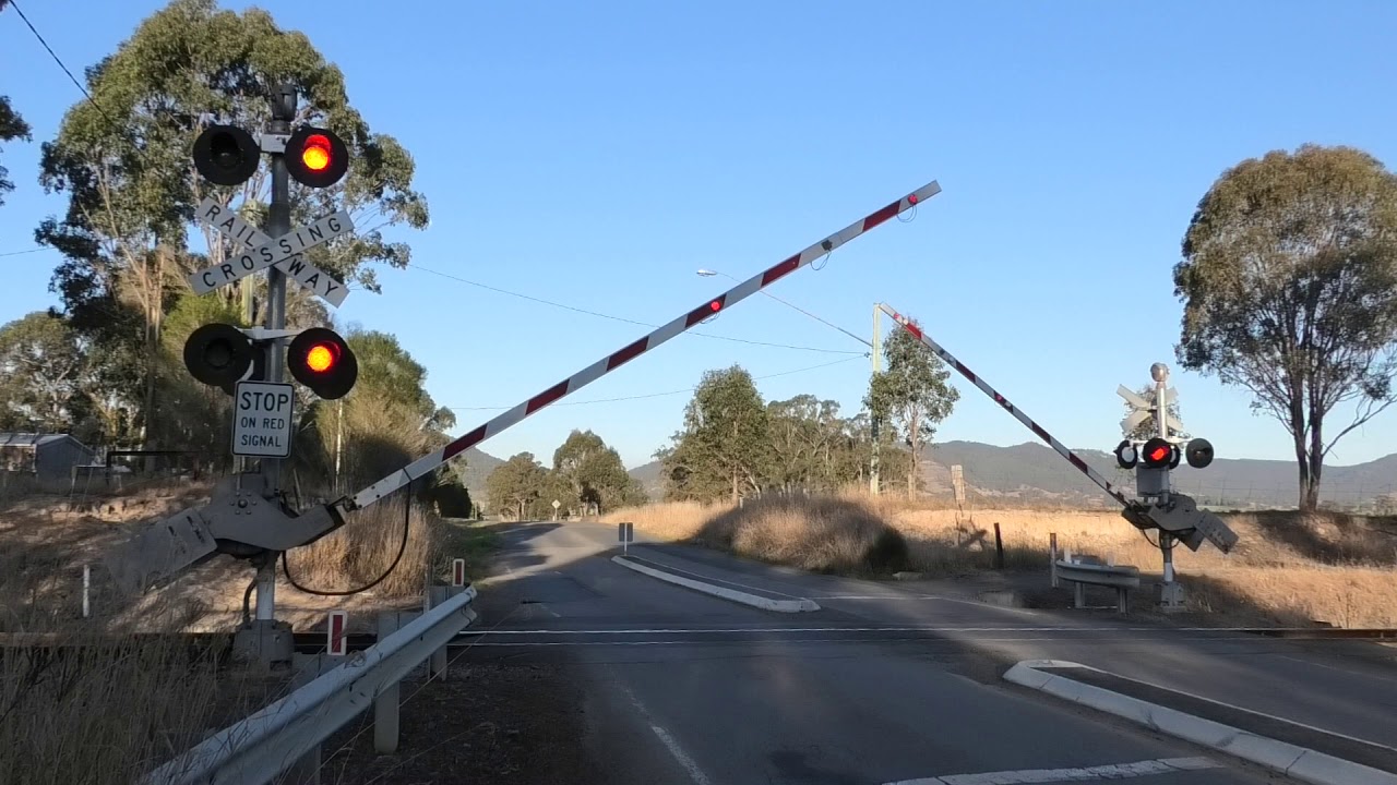 Level Crossing, Gloucester NSW, Australia. - YouTube