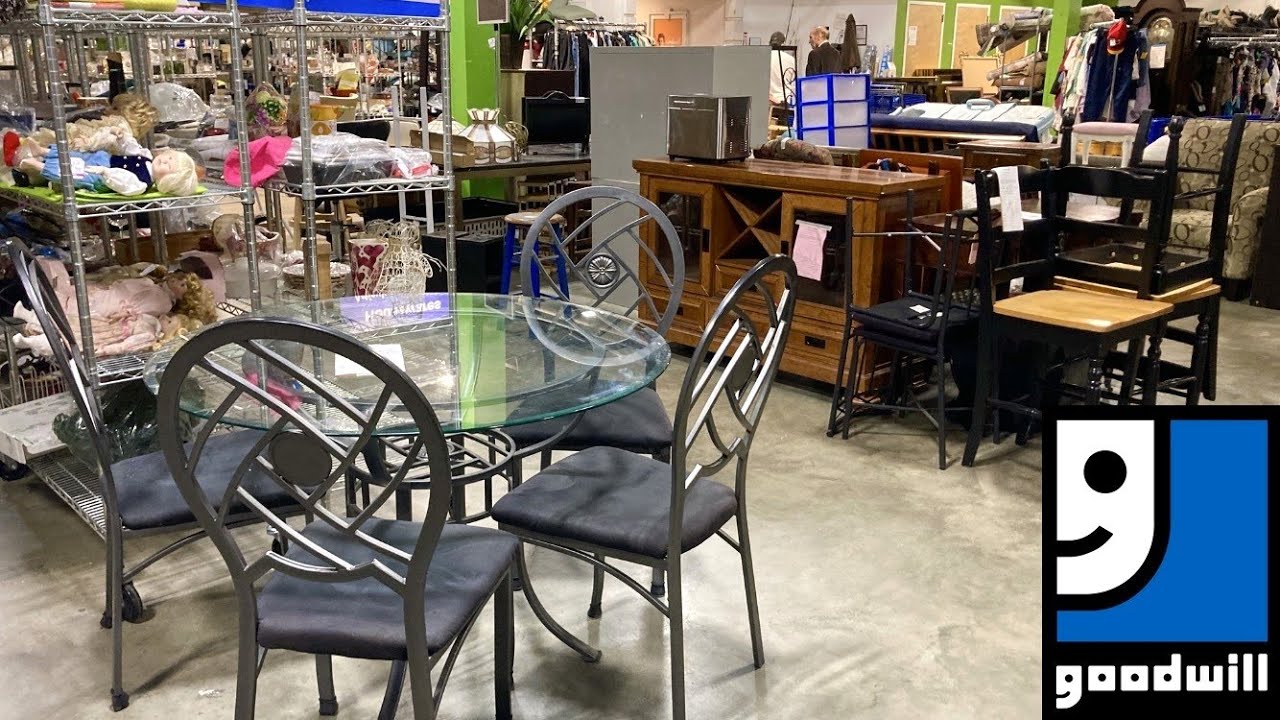 GOODWILL SHOP WITH ME FURNITURE ARMCHAIRS TABLES SOFAS DECOR ...