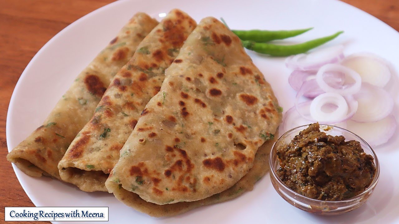 Aloo Ki Roti Recipe - झटपट बनाइये स्वादिष्ट आलू रोटी - How to make Aloo ...