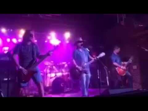 SOUL SWAGGER @CAPONES - YouTube