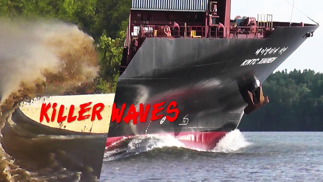 Epic Tsunami - Massive Container Ships Unleashing Powerful Killer Waves ...