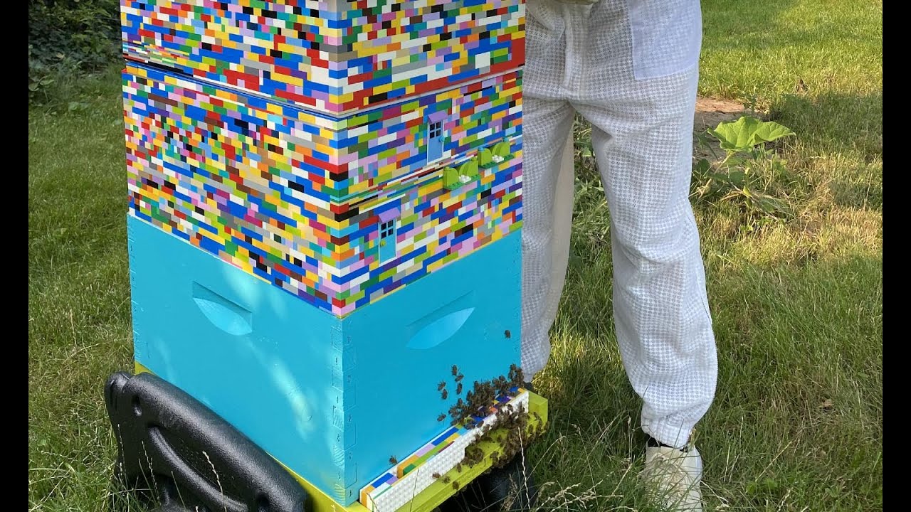 How to build a real Lego Beehive - YouTube