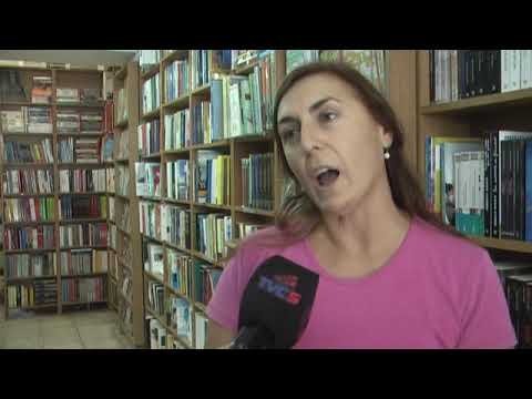 LETICIA ESQUIVEL QUE LEEN LOS TURISTAS - YouTube