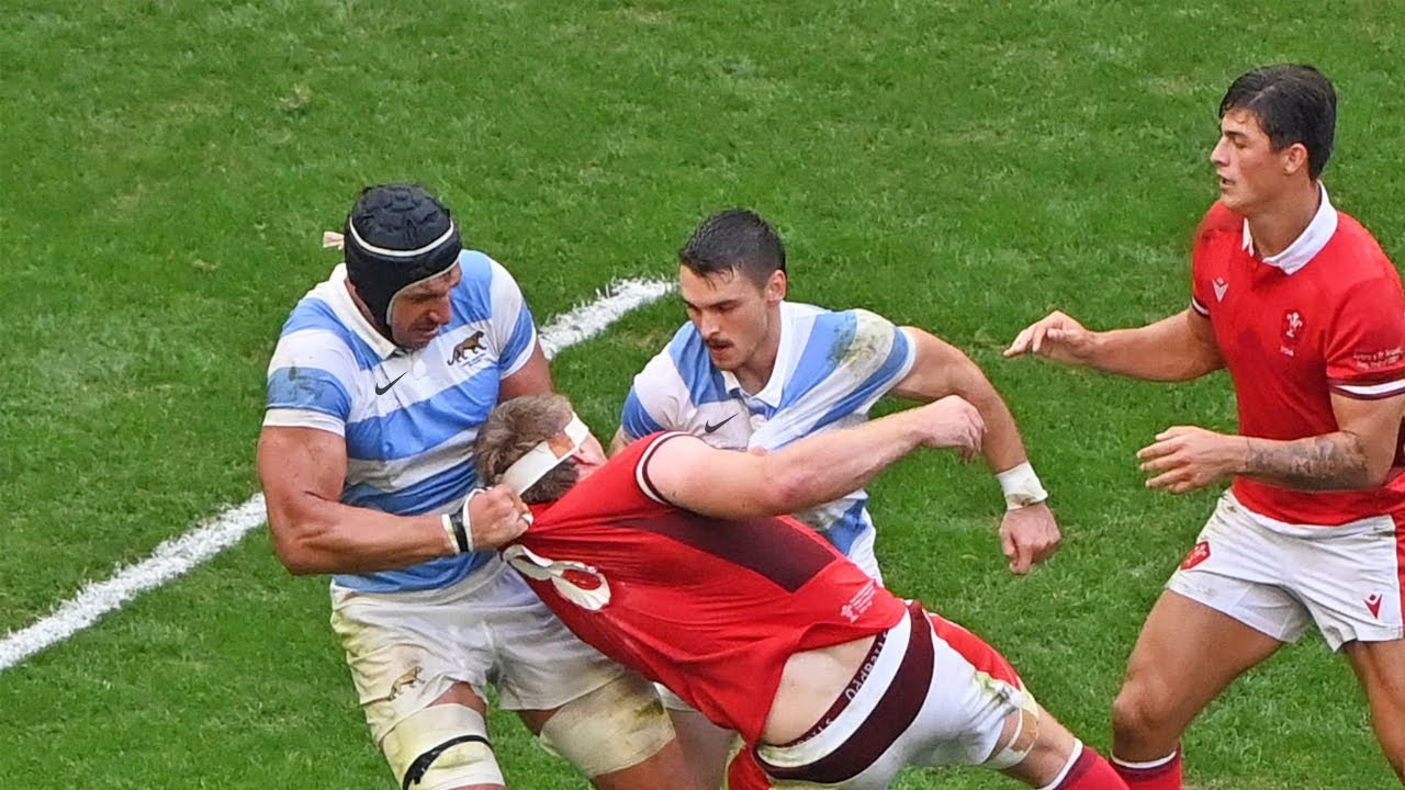Crazy & Powerful Moments in Rugby - YouTube