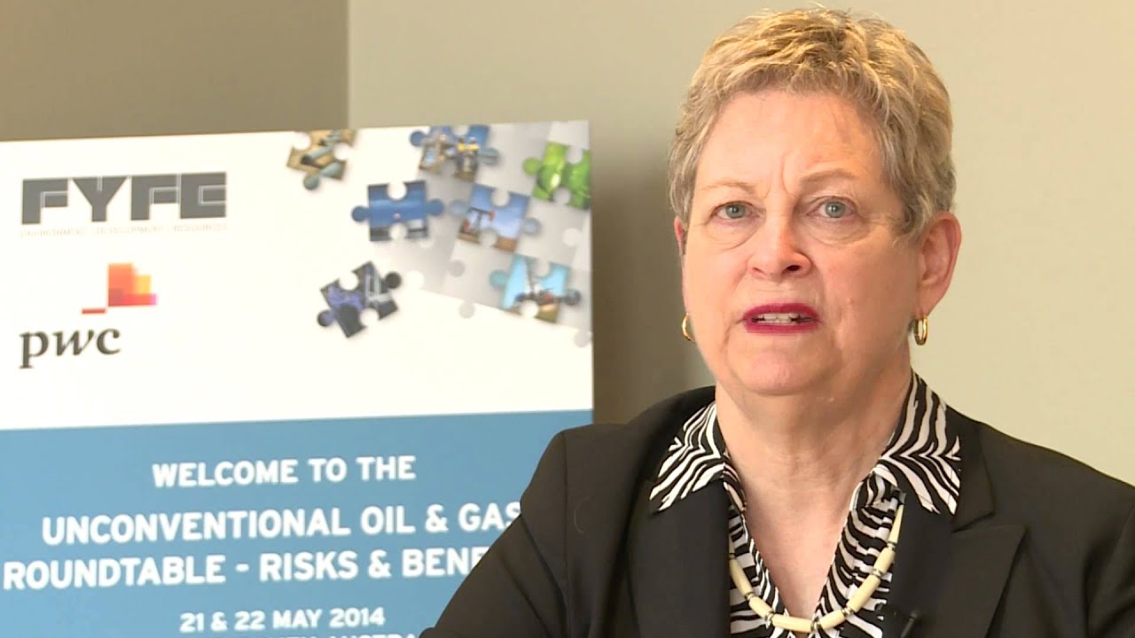 Fyfe - Dr Ehlig-Economides - YouTube