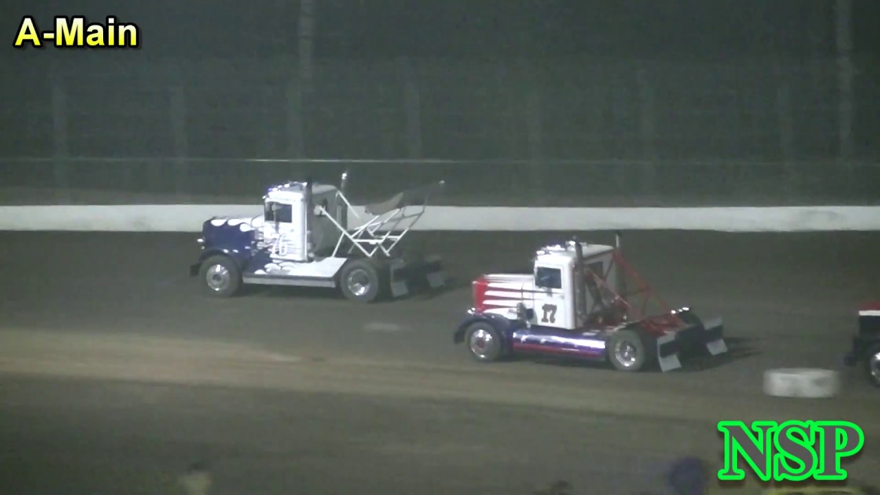 August 18, 2018 Rolling Thunder Big Rigs A-Main Grays Harbor Raceway ...