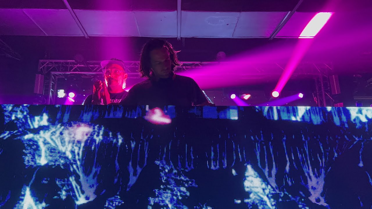 Downlink B2B Dieselboy live in Hawaii (4k) - YouTube