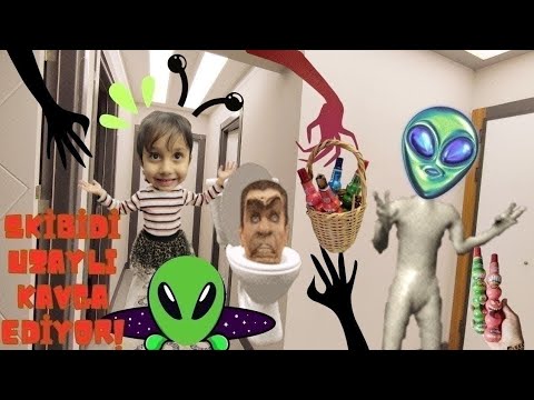 SKİBİDİ TOİLET İLE UZAYLI KAVGA ETTİ,MELİSA KOLTUĞUN ARKASINA SAKLANDI,