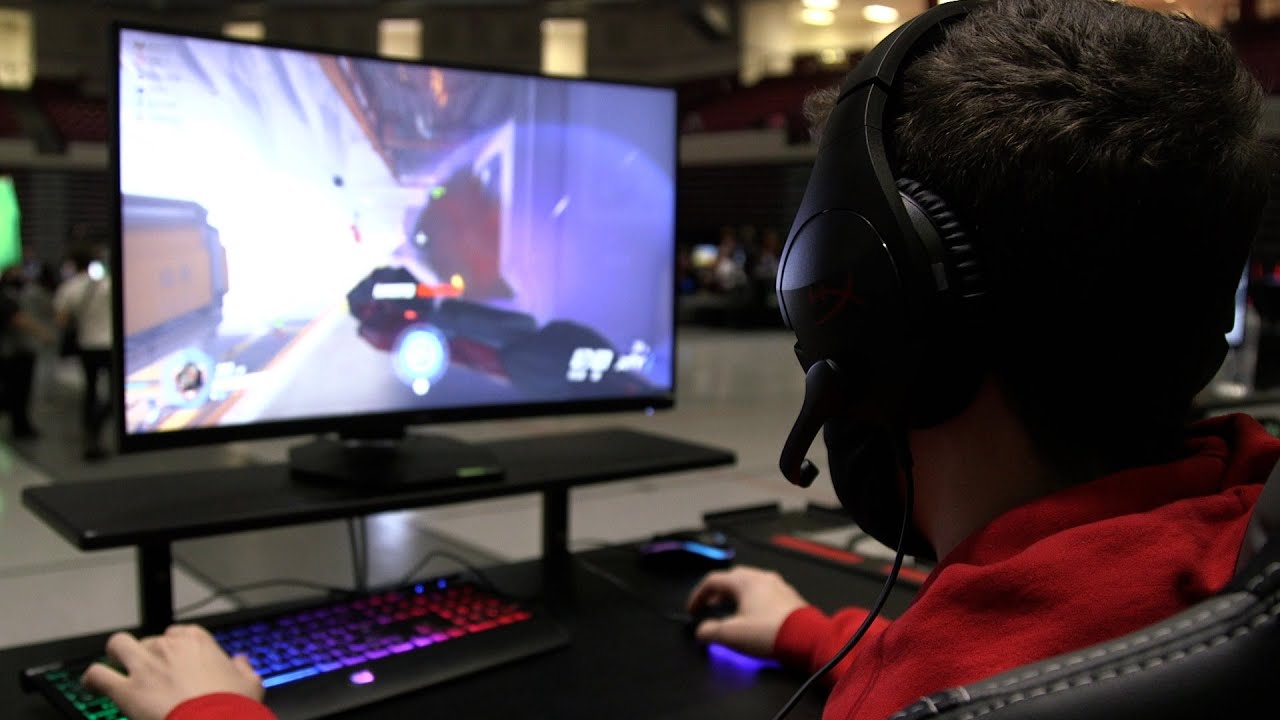 Union's eSports Team & OeSL Tournament - YouTube