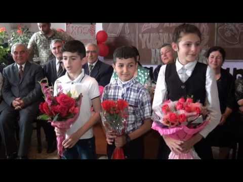 Son zeng 2017 (20 il) (1/4)