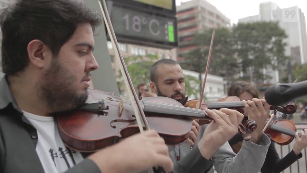Orquestra na Rua - Festival 99 de Música de Rua - YouTube
