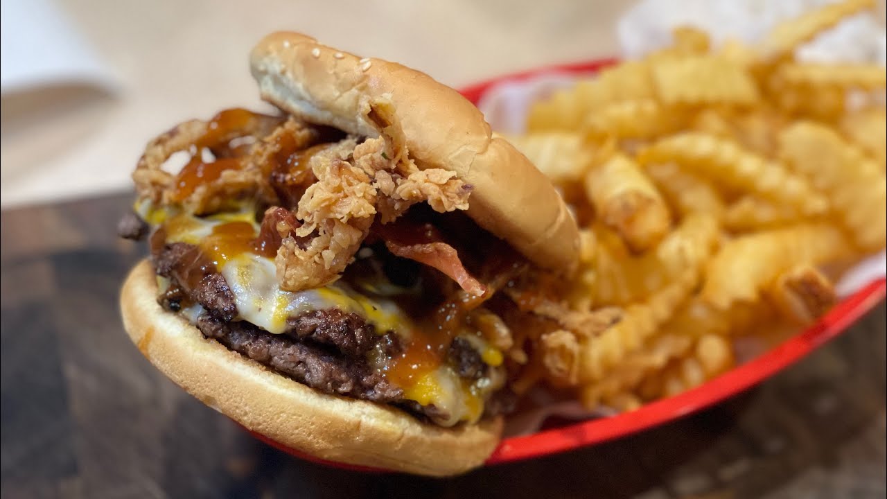 How to make the perfect Western Smash Bacon Cheeseburger - YouTube