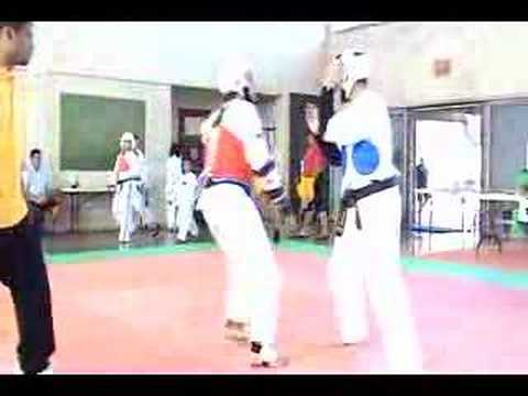 Maui Taekwondo Mike Bedsole - YouTube
