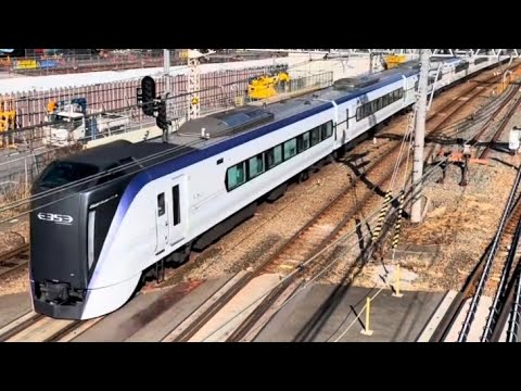 E353系デビュー7周年 - YouTube