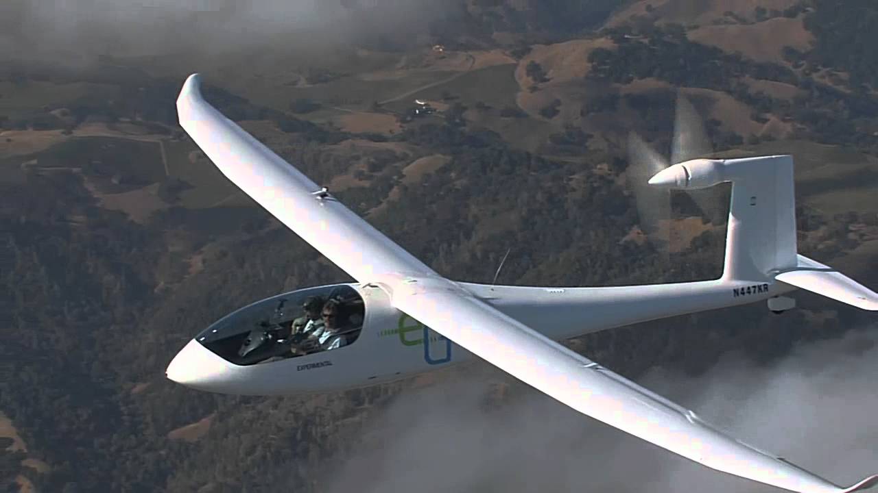 e-Genius flight video - YouTube