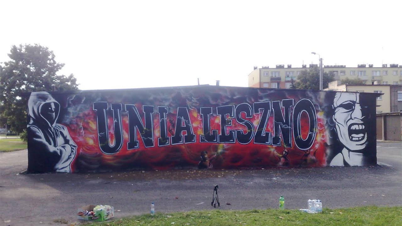 Kibicowskie Graffiti - Unia Leszno - YouTube