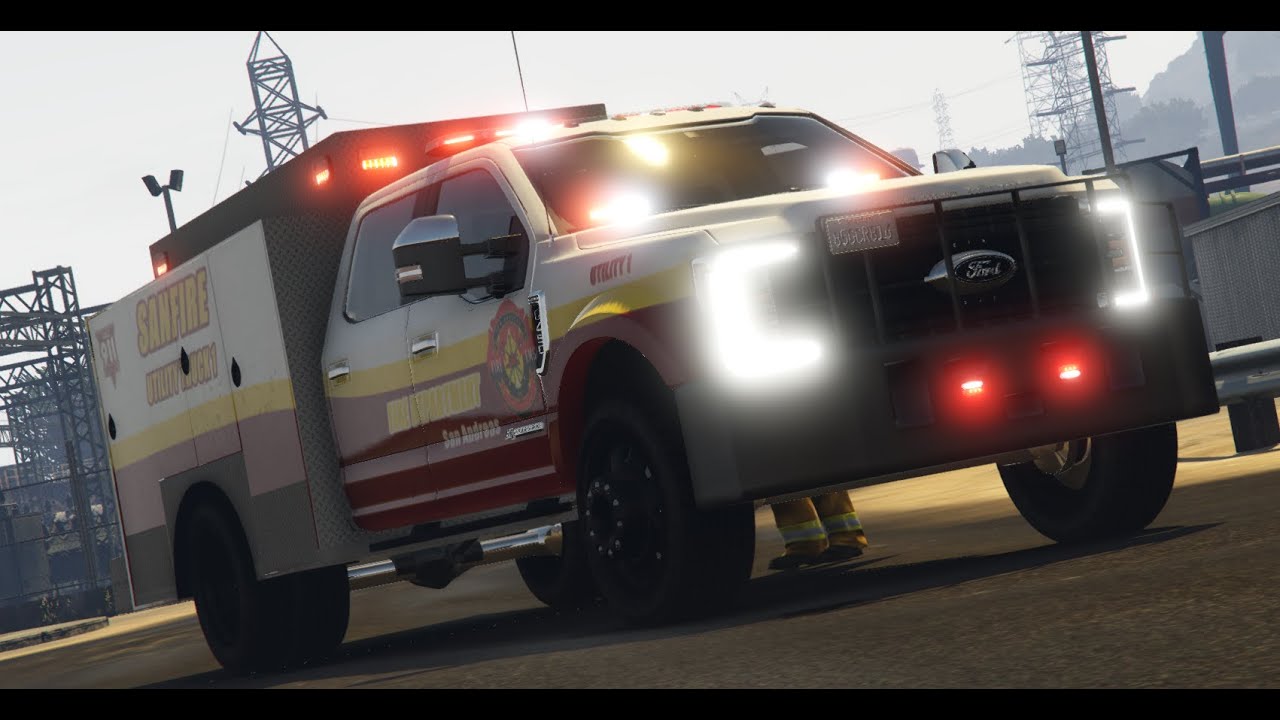NEW EMS JOB! | FiveM | LSFD - YouTube