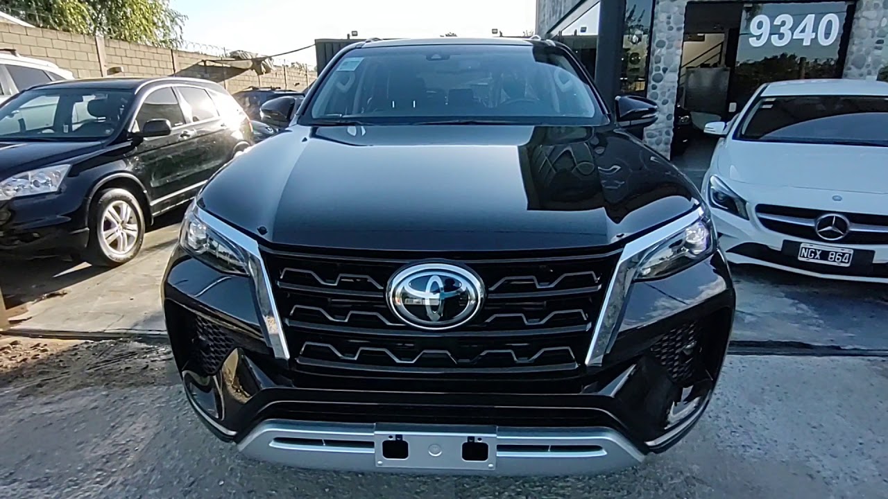 Toyota Hilux Sw4 2.8 srx 4x4 at 2021 - YouTube