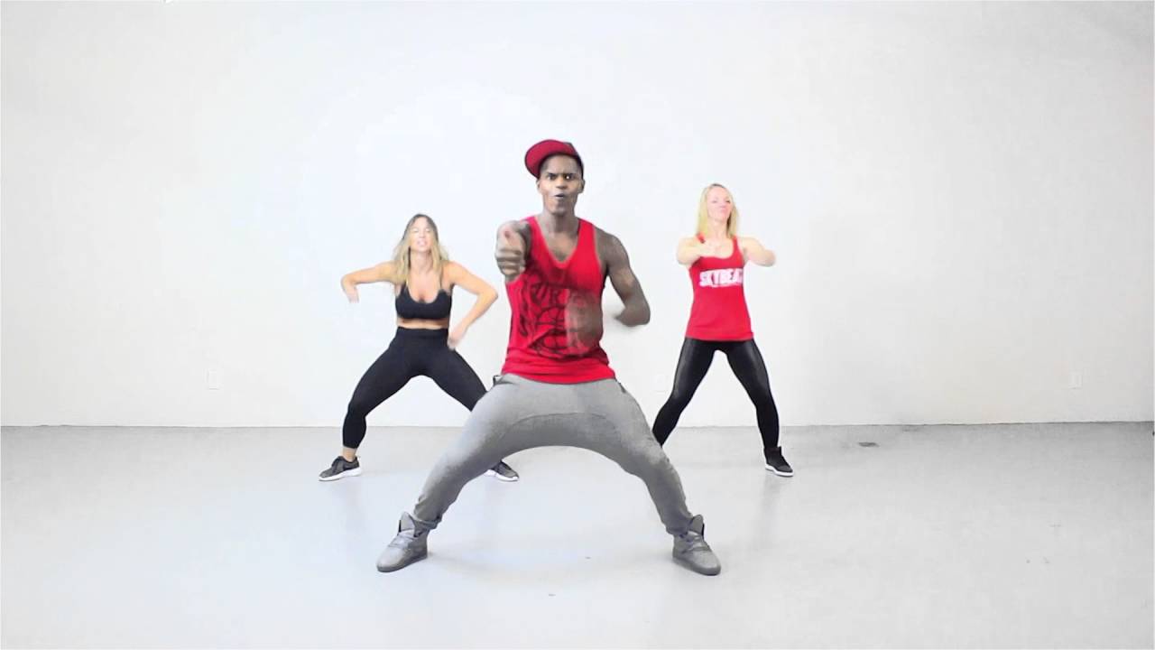 BOUNCE by Iggy Azalea SKYBEAT Dance Fitness Choreography - YouTube