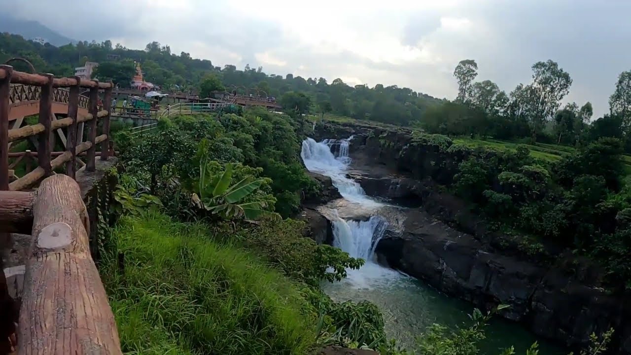 Randha Waterfall - Marathi Vlog | रंधा वॉटरफल भंडारदरा - YouTube