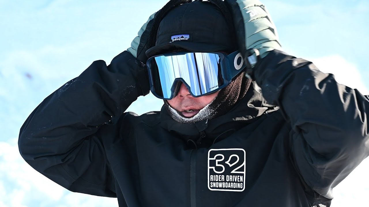 Passion in "city of extreme cold" | Ep. 2: Snowboarder in depths of ...