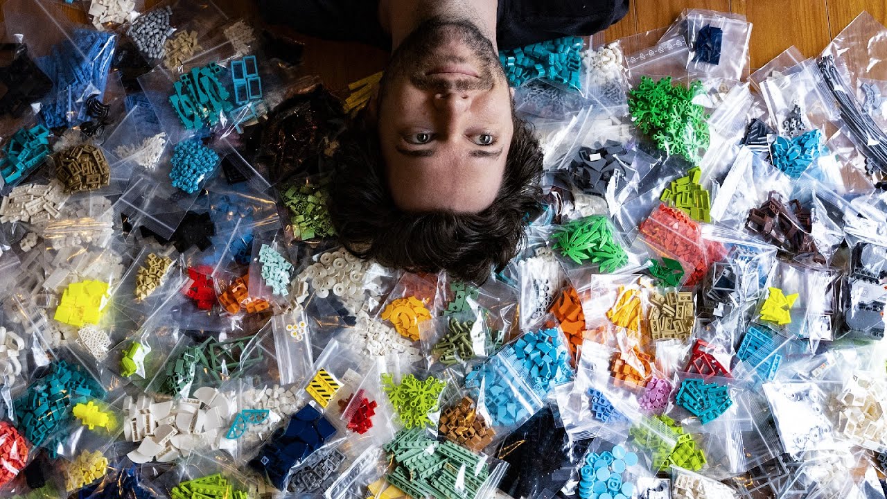 Another 10 thousand Lego pieces - YouTube