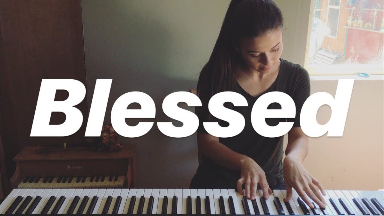 Daniel Caesar - Blessed (piano accompaniment & sheet music) - YouTube