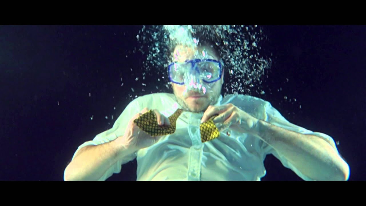 Underwater Bow Tie - Notch Video Fall Series - YouTube