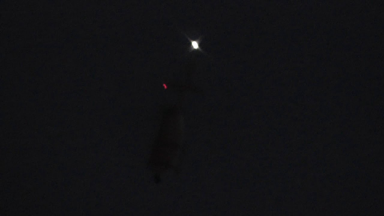 Hellenic Police Helicopter EC-135 (Night Flight) - YouTube