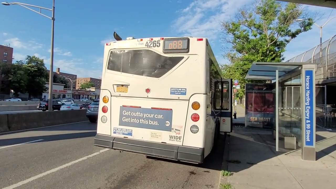 MTA New York City Bus: 2009 Orion VII NG HEV Bus 4265 On The Q88 At ...
